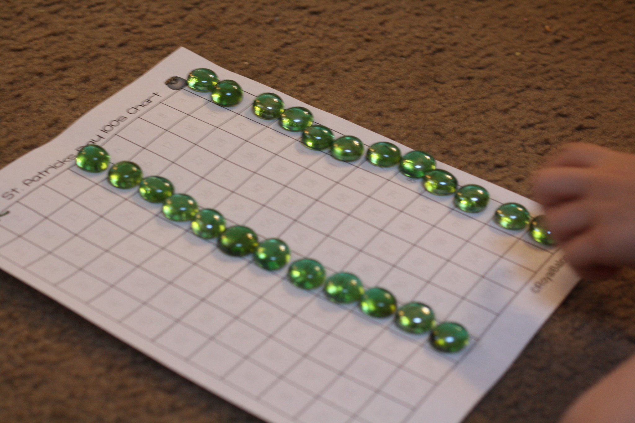 St. Patricks Day 100 Chart Fun!! → Royal Baloo